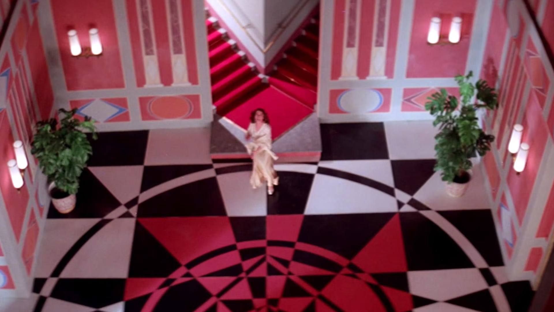 Suspiria (1977) Summary, Latest News, Trailer, Cast, Where to Watch and ...