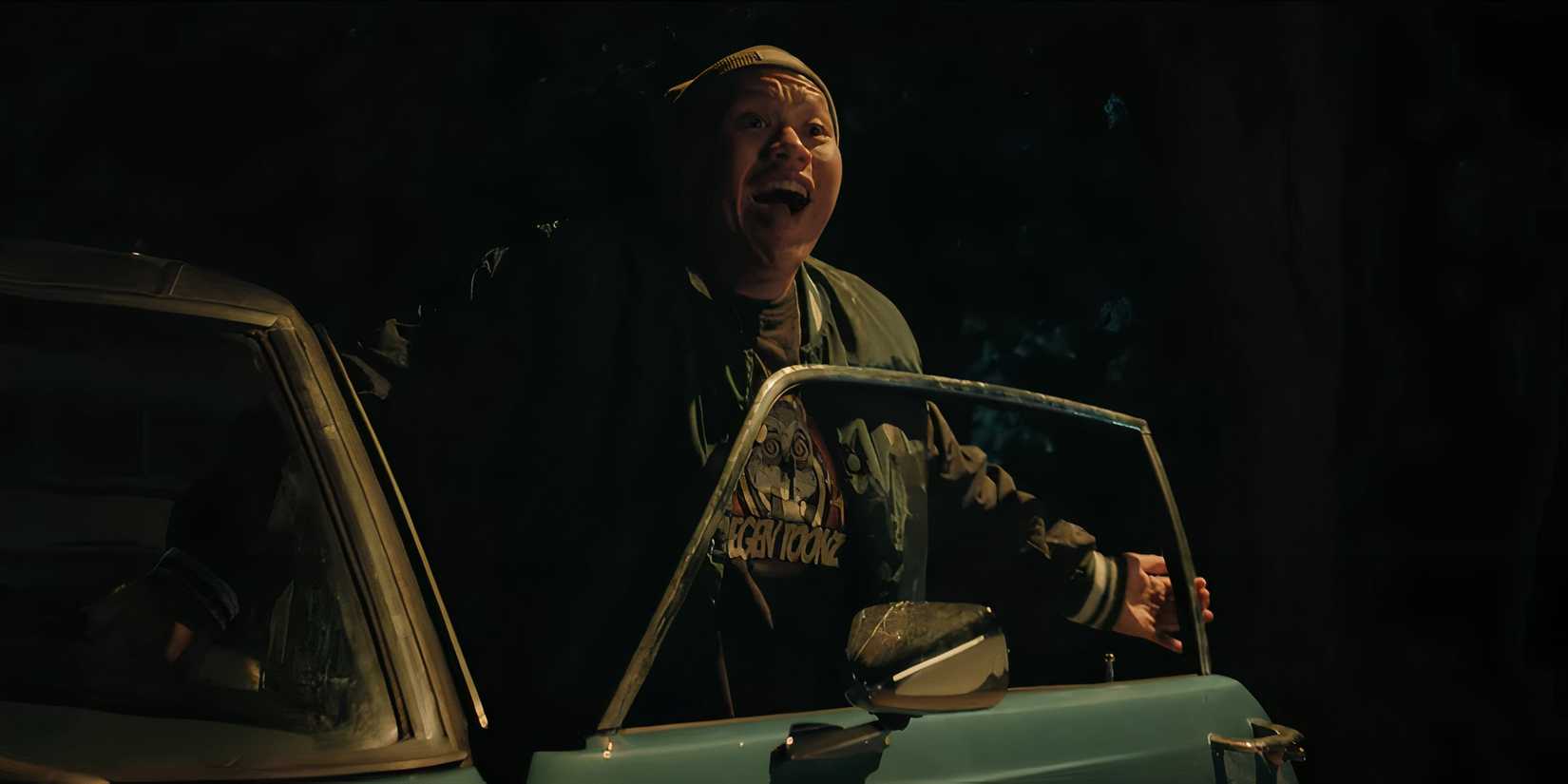 Netflix's Upcoming Horror Movie It's What's Inside Gets First Look ...