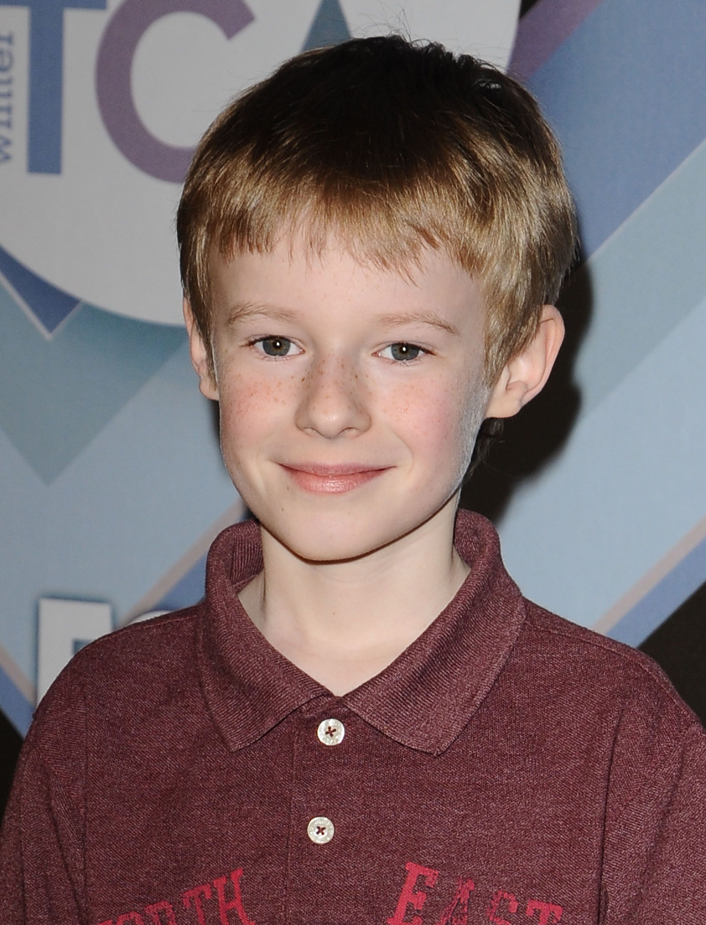 Poltergeist (2015) Summary, Latest News, Trailer, Cast, Where to Watch ...