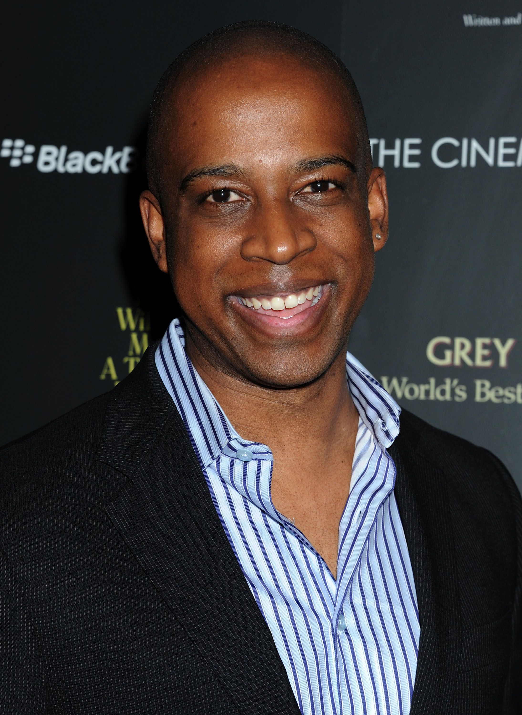 30 Rock Summary, Latest News, Trailer, Season List, Cast, Where to ...