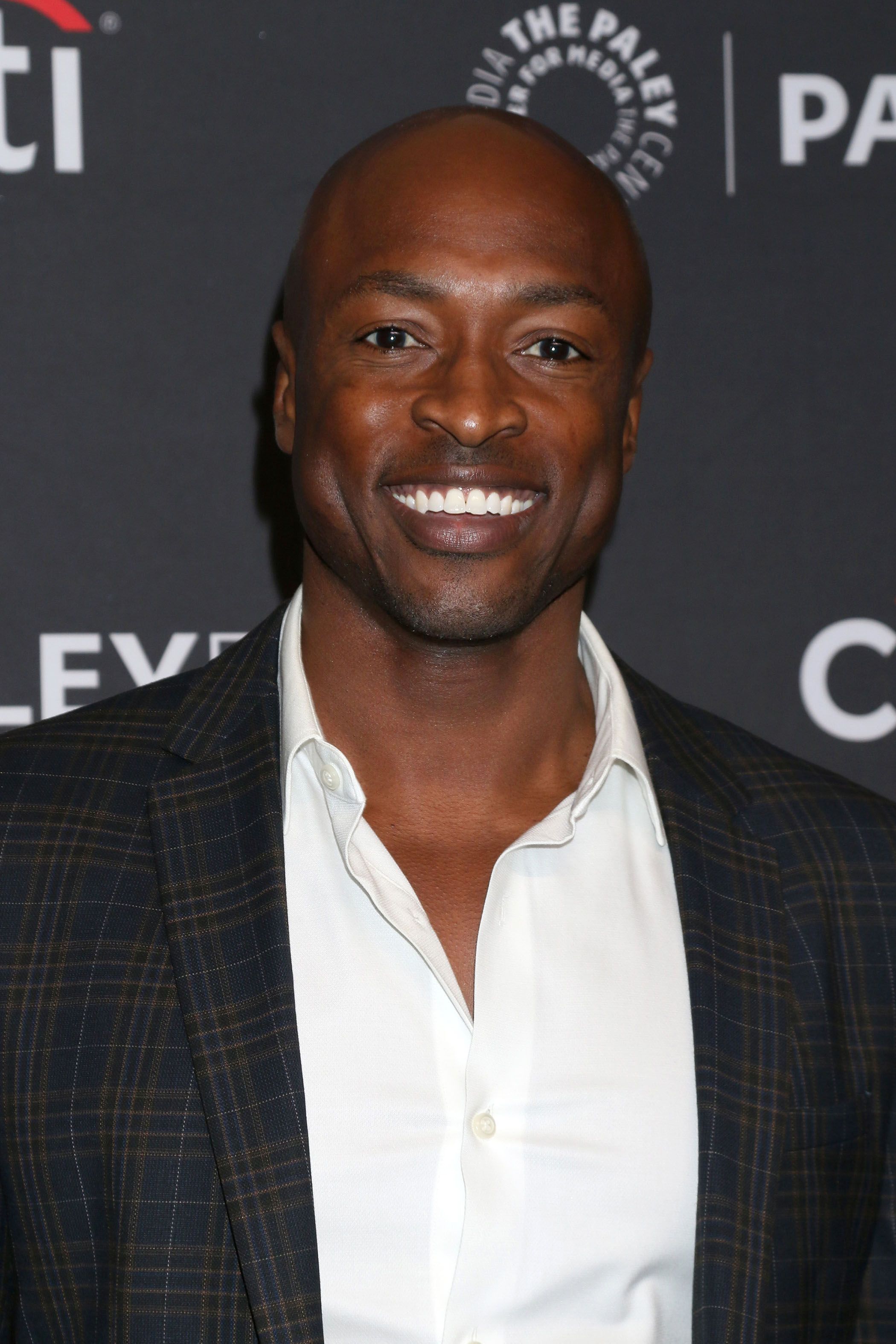 Superman & Lois Summary, Latest News, Trailer, Season List, Cast, Where ...