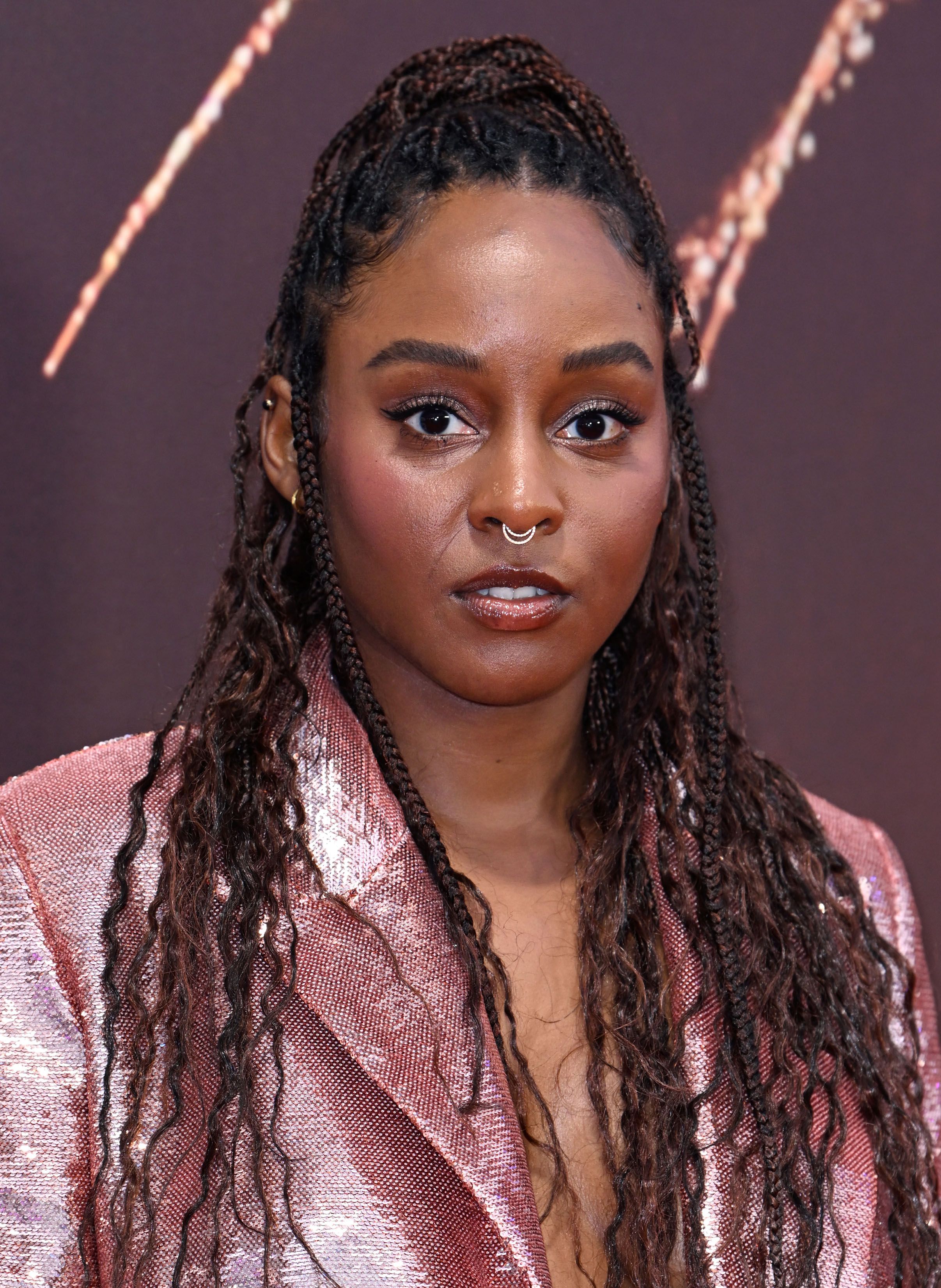 Empire of Light Summary, Latest News, Trailer, Cast, Where to Watch and ...