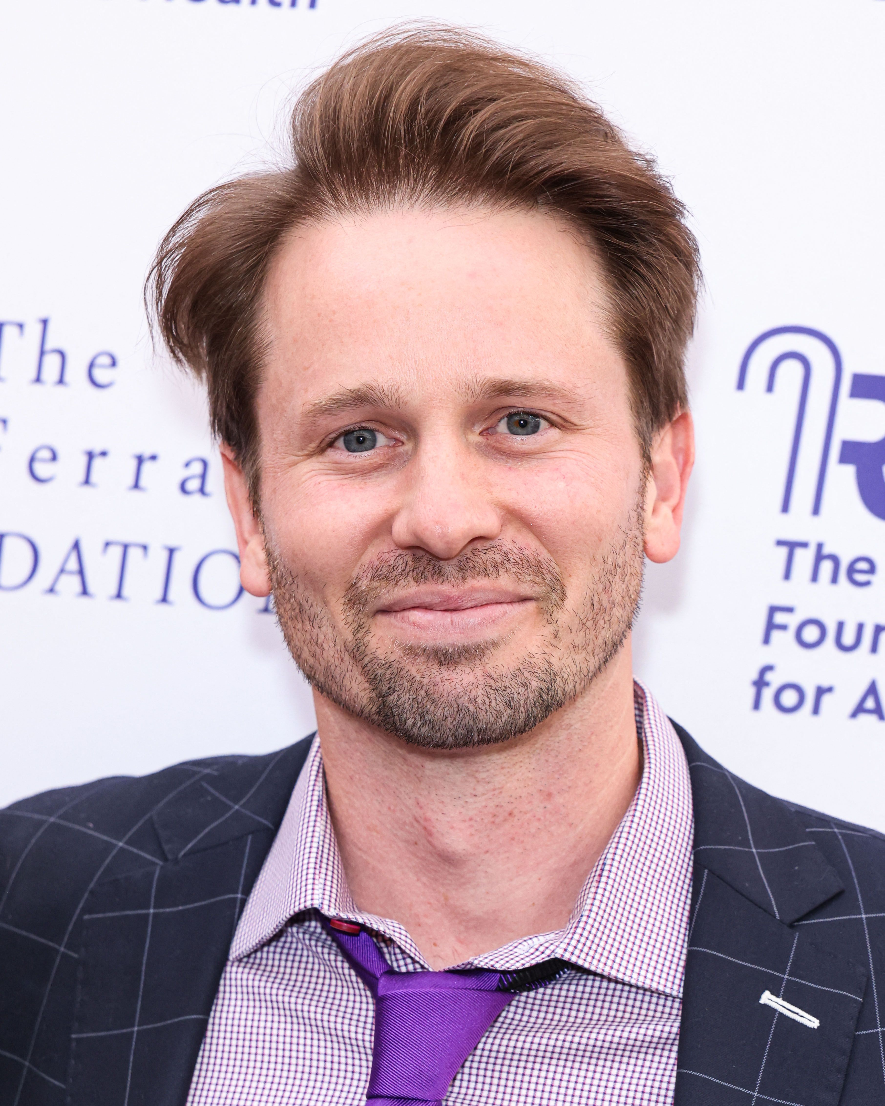 An Evergreen Christmas Summary, Latest News, Trailer, Cast, Where to ...