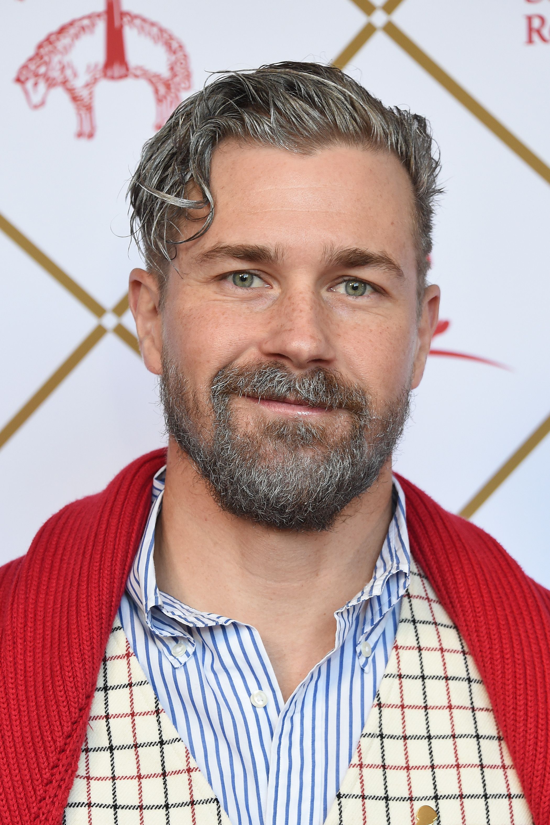 InstaPsycho Summary, Latest News, Trailer, Cast, Where to Watch and More