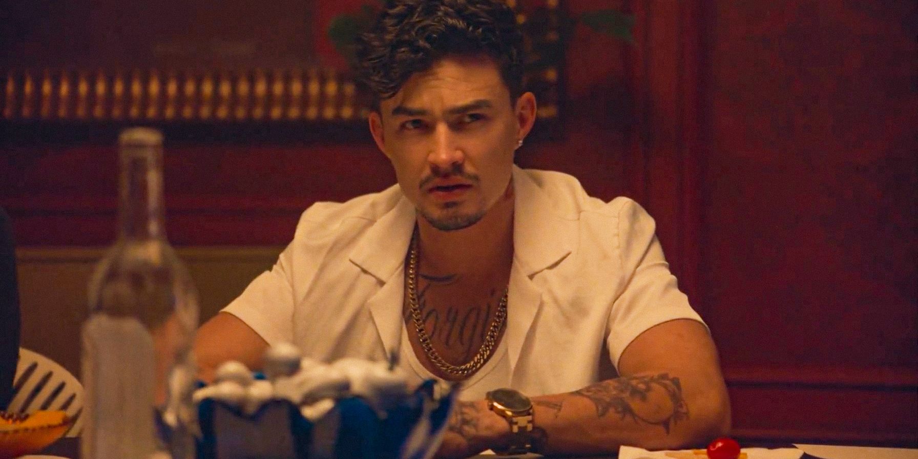 It's What's Inside Summary, Trailer, Cast, and More