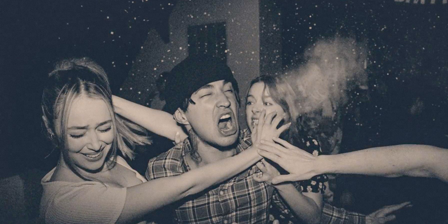 It's What's Inside Summary, Trailer, Cast, and More