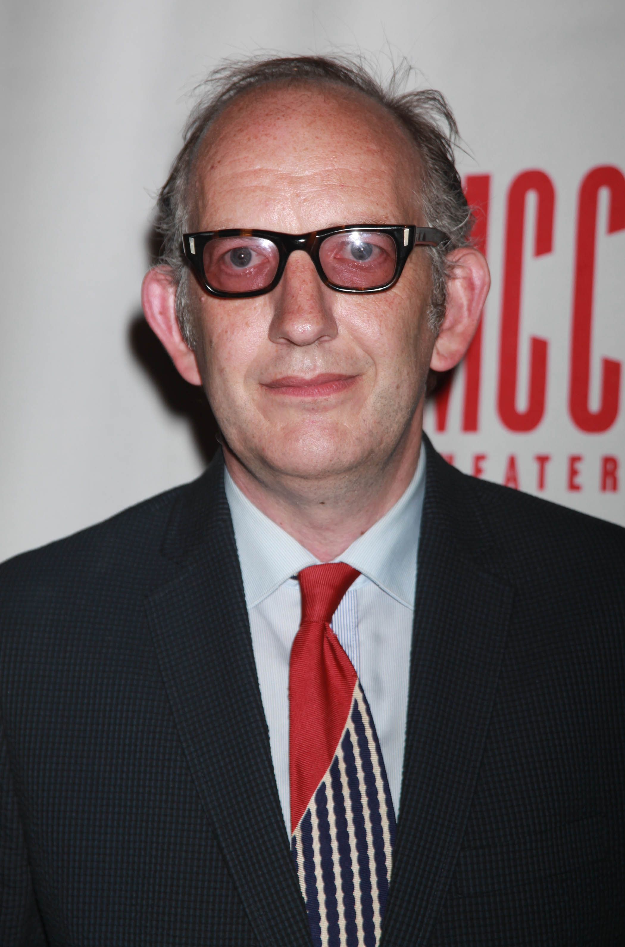 Looking for Kitty Summary, Latest News, Trailer, Cast, Where to Watch ...