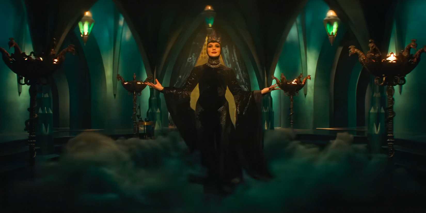 The Evil Queen's Fate In Snow White Explained