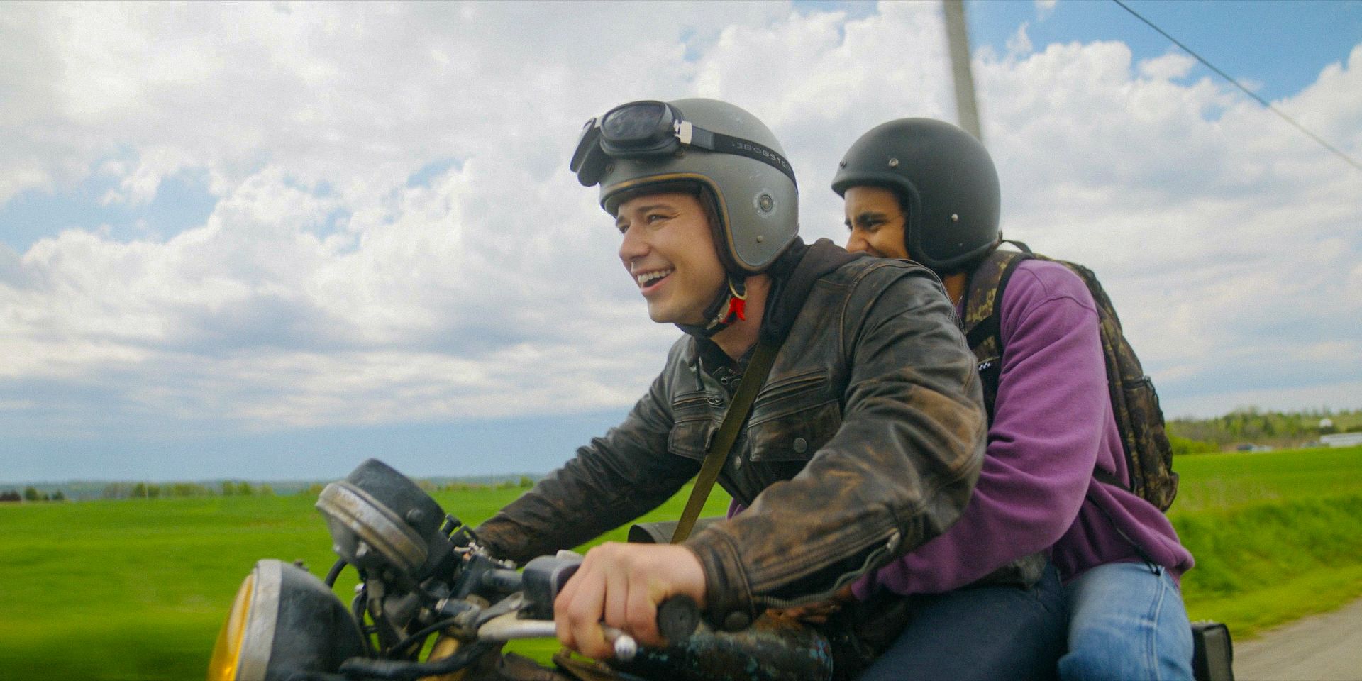 Why Caitlyn Shouldn't End Up With Curtis Or Kiara In Motorheads Season ...