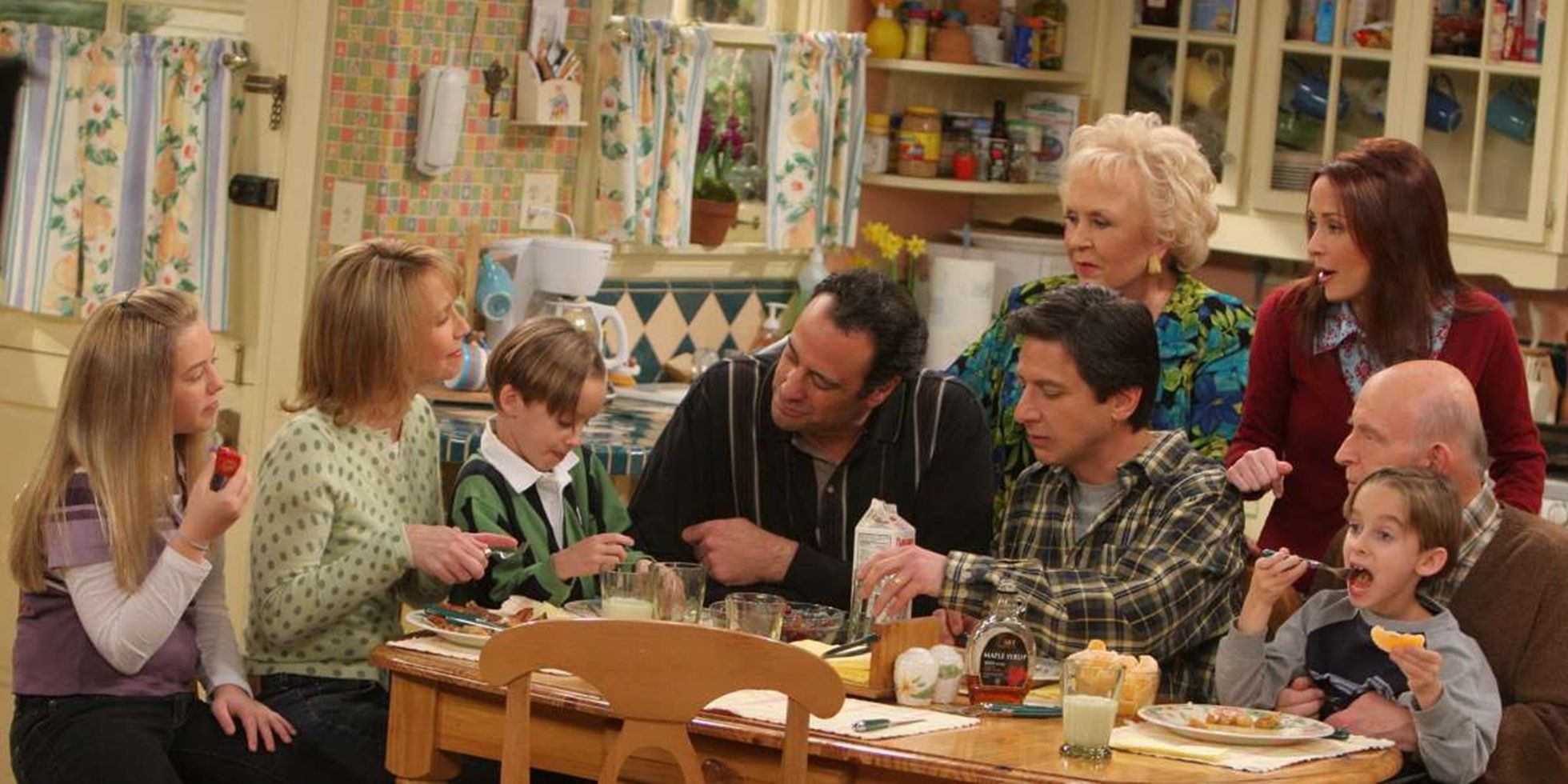 Why Everybody Loves Raymond Ended After 9 Seasons (Was It Canceled?)