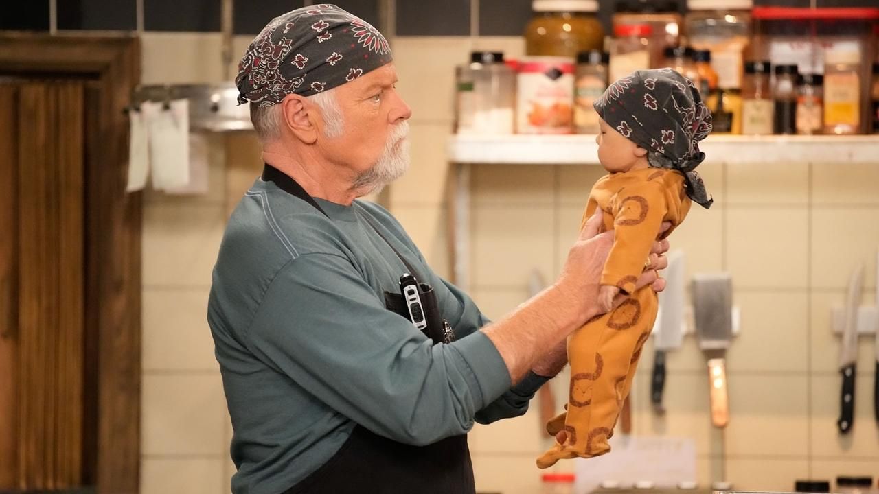 Happy's Place - Season 1 Summary, Trailer, Cast, and More