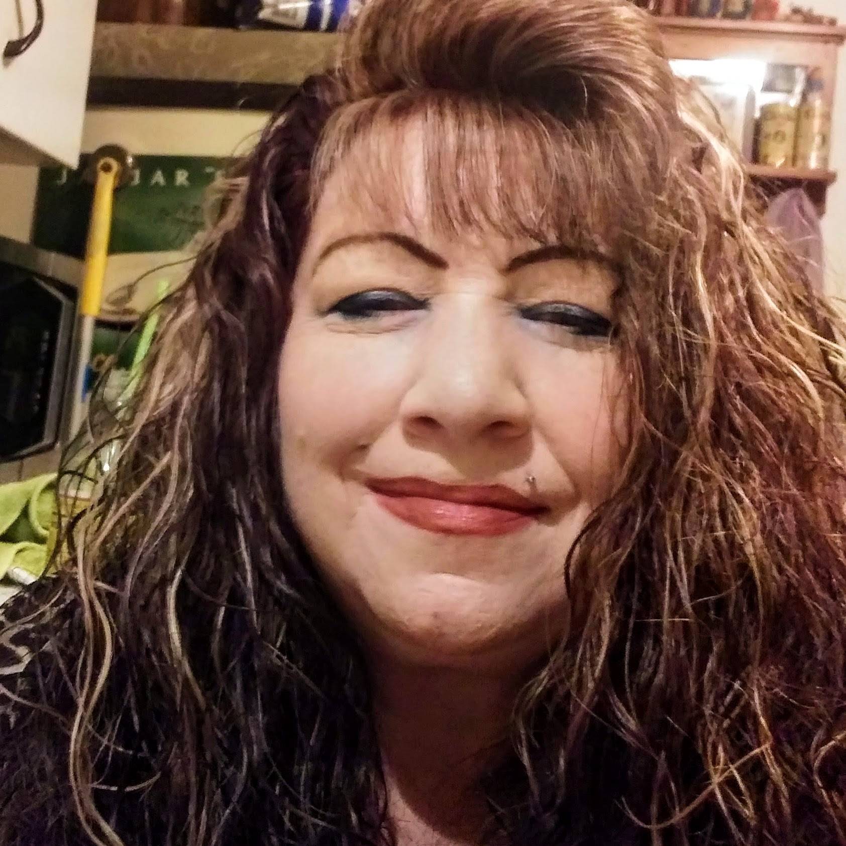 Kathy | ScreenRant Profile